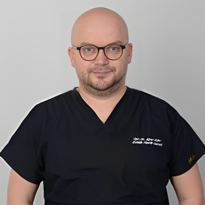 Dr. Alper Kurt: Plastic Surgeon | CV, Photos, Reviews & More