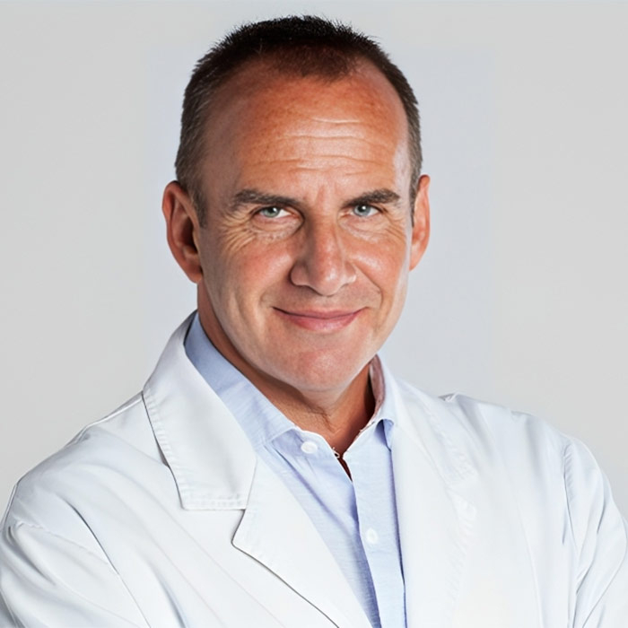 Dr. Vicente Paloma: Plastic Surgeon | CV, Photos, Reviews & More