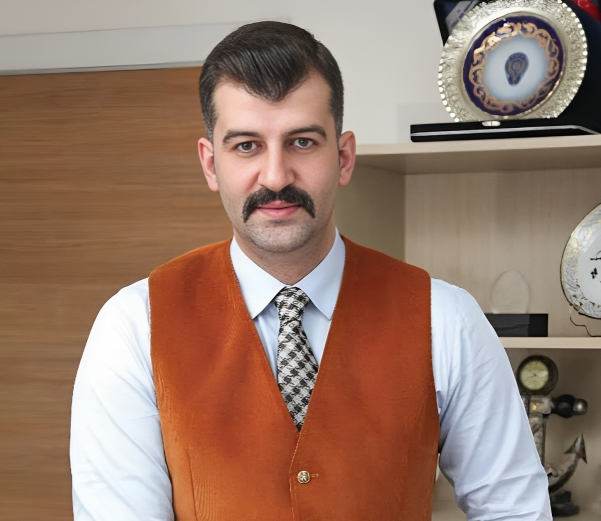 Dr. Ergin IsiK: Plastic Surgeon | CV, Photos, Reviews & More