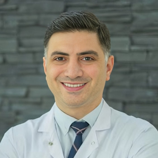 Dr. Mahmut Muhsin Yilmaz: Plastic Surgeon | CV, Photos, Reviews & More